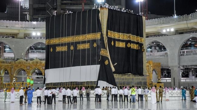 Keunikan Ka'bah yang Menarik Untuk Diketahui » Nabawi Mulia - Biro ...